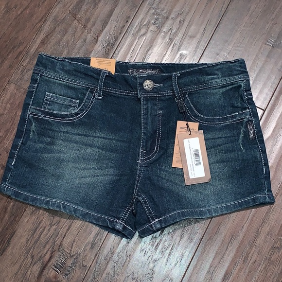 Silver Jeans | Bottoms | Sold Girls Silver Jean Shorts Lacy Style ...